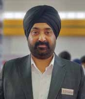 Colors Digital India (CDI) undrapes its new dual-head UV printer - Sign ...